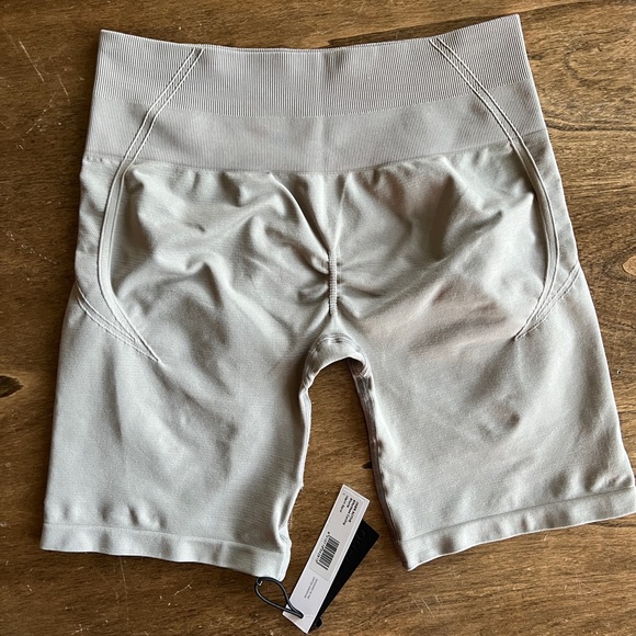 Oner Active | Shorts | Nwt Oner Active Effortless Seamless Shorts Warm ...